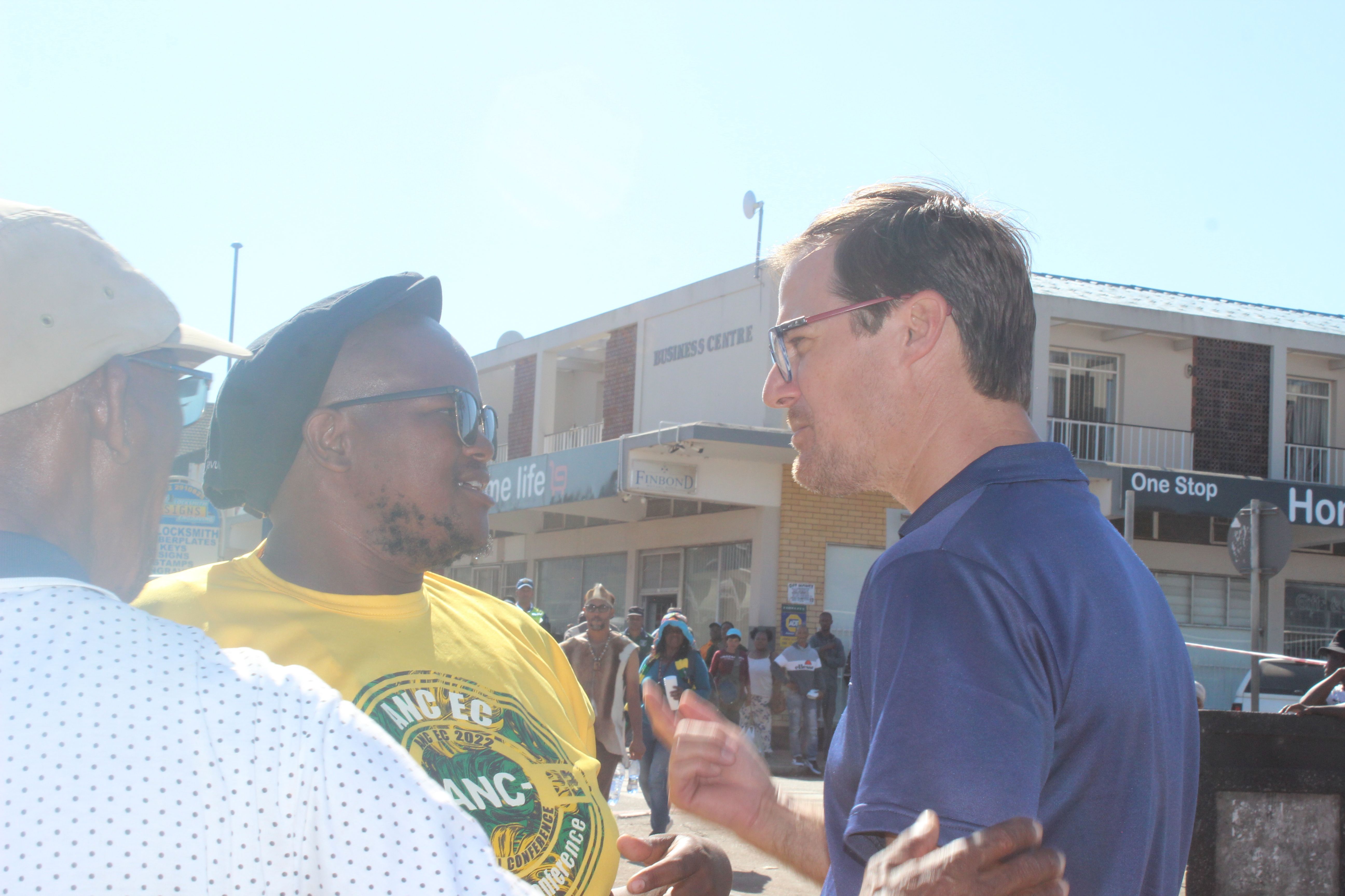 Three ANC Wards in Kouga march over ‘No Service’ delivery by KM – St ...